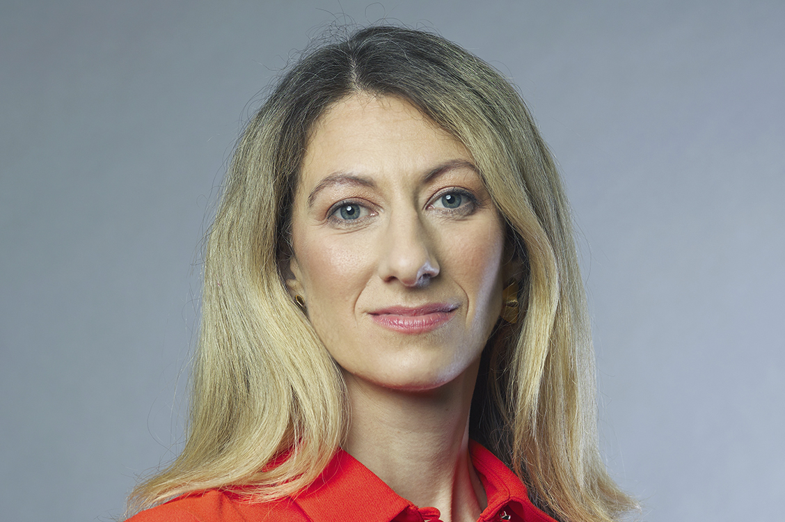 Lucy Dunbar - Sackers